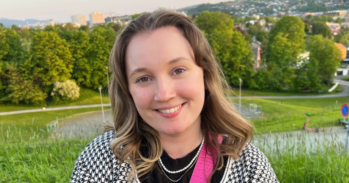 Andrea tar opp fag som privatist via nettstudier | NKI Nettstudier