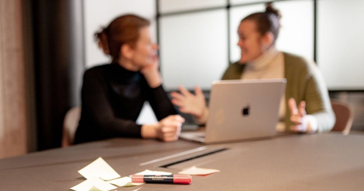 Kurs i kontormedarbeider - Øk kompetansen din i dag | NKI